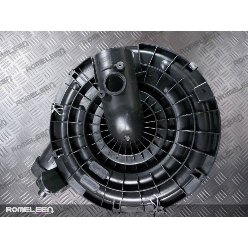 Toyota Innova, Fortuner, Hilux 2006-2015 Air Filter Cleaner Housing ...