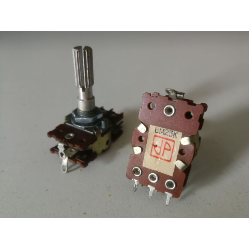 1pc 25k Potentiometer with Tap 8 Pins Volume Control with Loudness ...