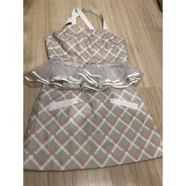 set mof Ruffled Woven Fabric arista Brand Size M Your Child Is Very ...