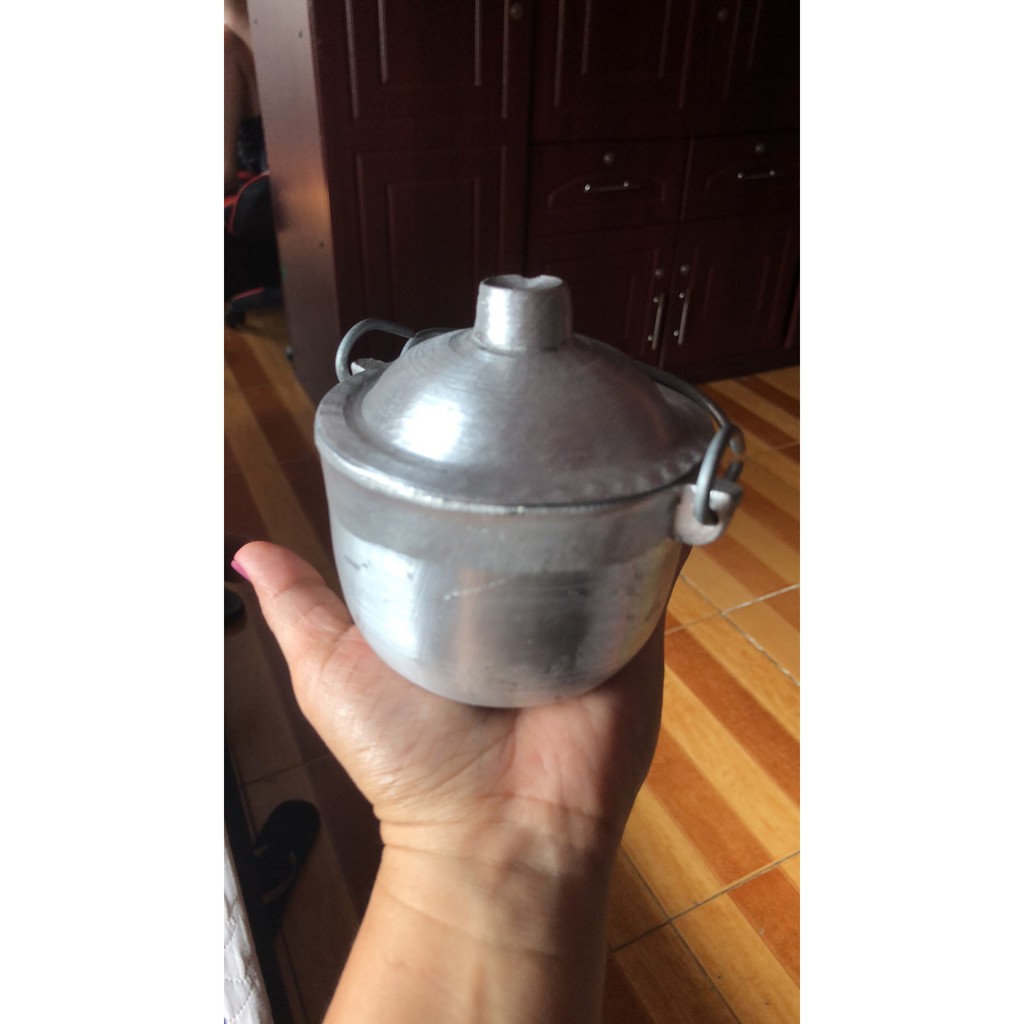 Cast Aluminum Bulilit Caldero - Very Small Only and with ROUGH edges ...