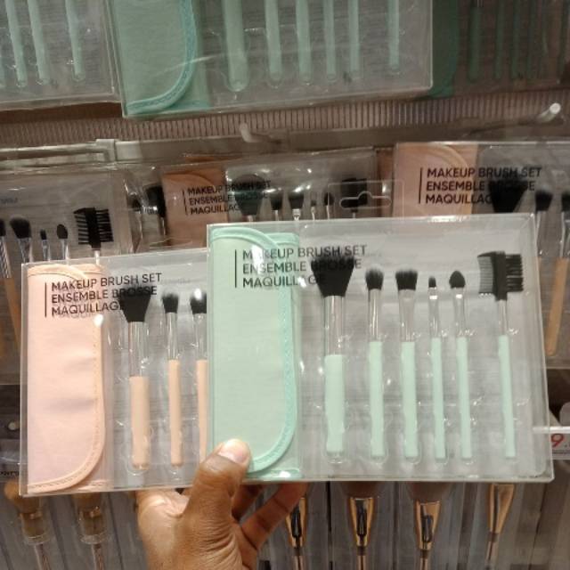 7 pcs miniso Makeup brush set | Shopee Philippines