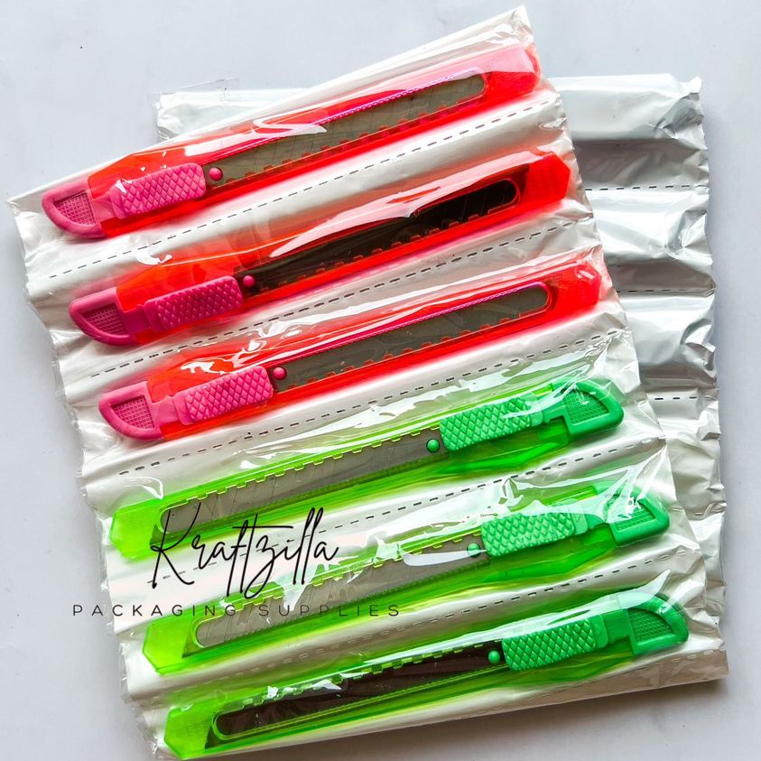 Plastic Retractable Cutter / utility cutter knife | Shopee Philippines