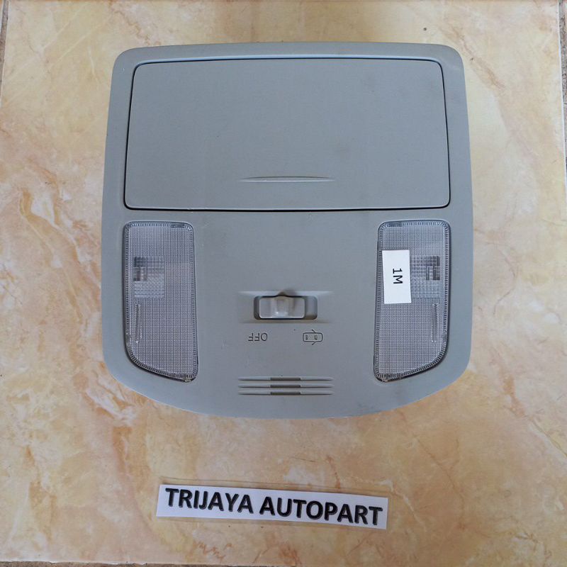 Innova 2016 type G ceiling light/original innova reborn cabin light ...