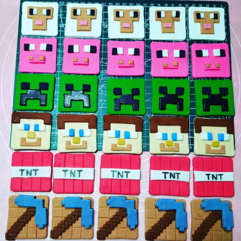 [SWEET STORE] EDIBLE MINECRAFT (6pieces) for cupcake topper | Shopee ...