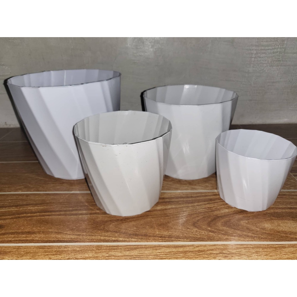 SALE MURA paso P20 P25 P35 P45 - pots for plants - white round twister ...