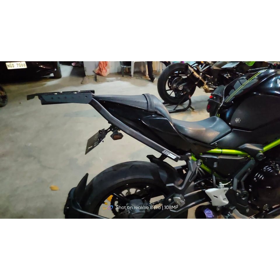 Kawasaki Z650 / Ninja 650 Bracket V2 J.COM HRV BRACKET AND SIDE PANNIER ...