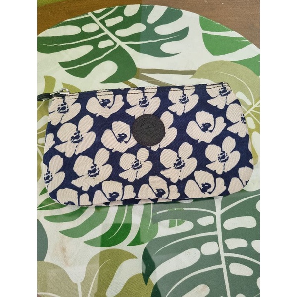 Cool prelived navy flower kipling pouch | Shopee Philippines