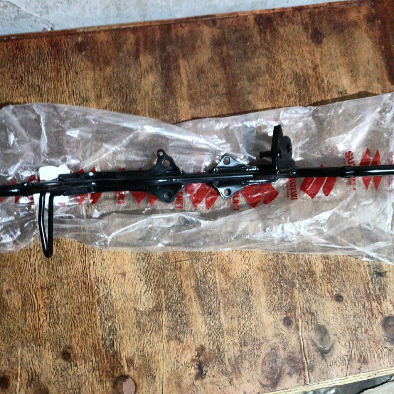 FRONT FOOTREST BAR RAIDER J 115 FI SHOOTER 115 FI | Shopee Philippines