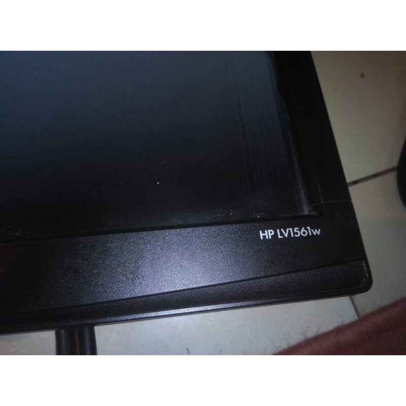 MESIN LAYAR The HP lv1561w monitor minus the broken screen and legs are ...