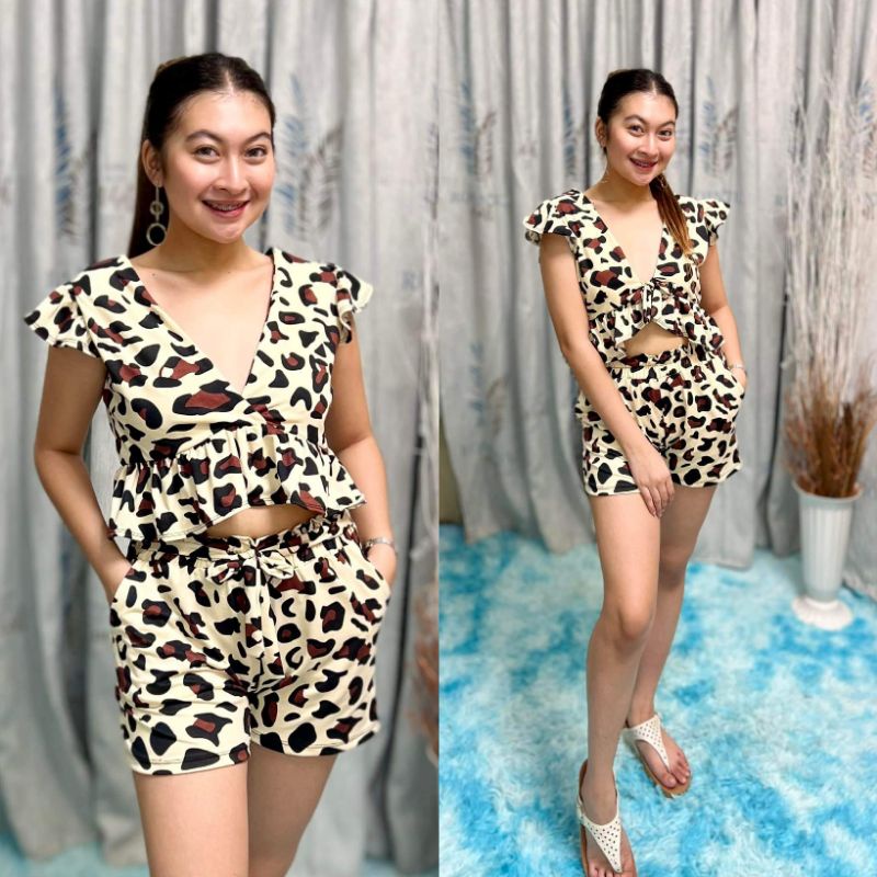 TWO WAY MIDRIFF BLOUSE AND SHORTS TERNO UP TO XL WITH TWO SIDE POCKETS ...