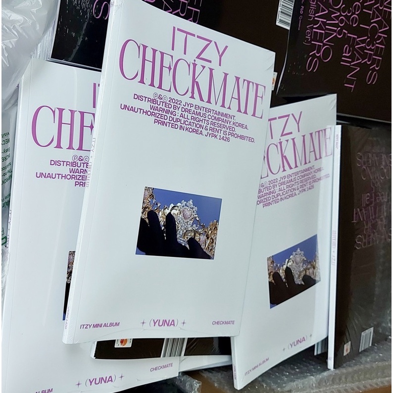 ITZY - Checkmate Mini Album (Standard Version) | Shopee Philippines