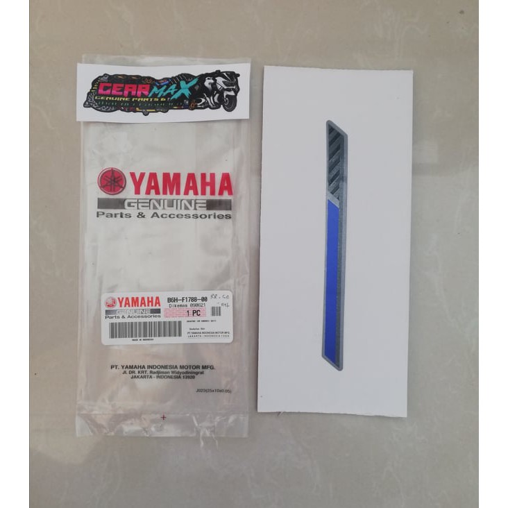 YAMAHA ICON GRAY STICKER SIDE COVER NMAX V1 V2 GENUINE YAMAHA (SIDE ...