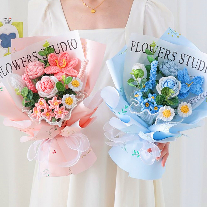 graduation gift,Father's Day gift,crochet bouquet, rose lily carnation Little Daisy wool flower ...