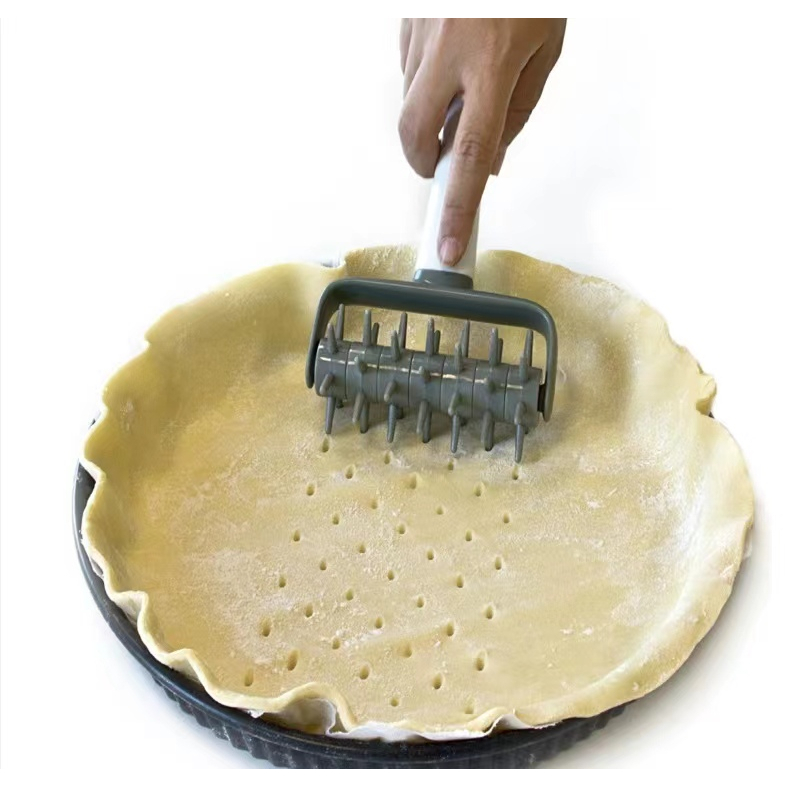 Rolling Pin Wheels Hole Punches Creative Pizza Punching Roller Pin ...