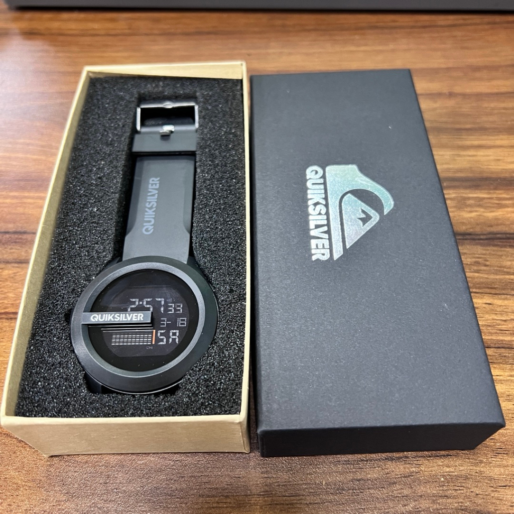 Quiksilver Men Watch Waterproof Digital Male Wrist Watch with Rubber ...