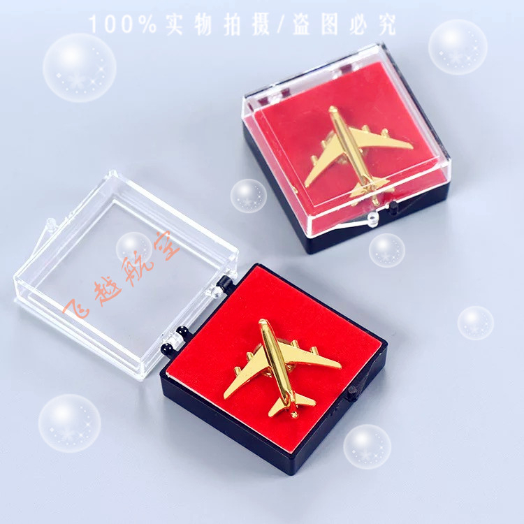 New Arrival Aviation Commemorative Badge Gold Style Flight Brooch Metal ...