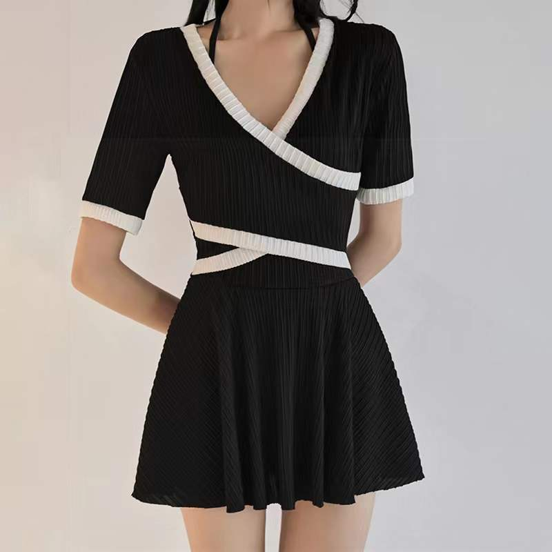 New women's swimsuit for chubby women's large size swimming pool dress ...