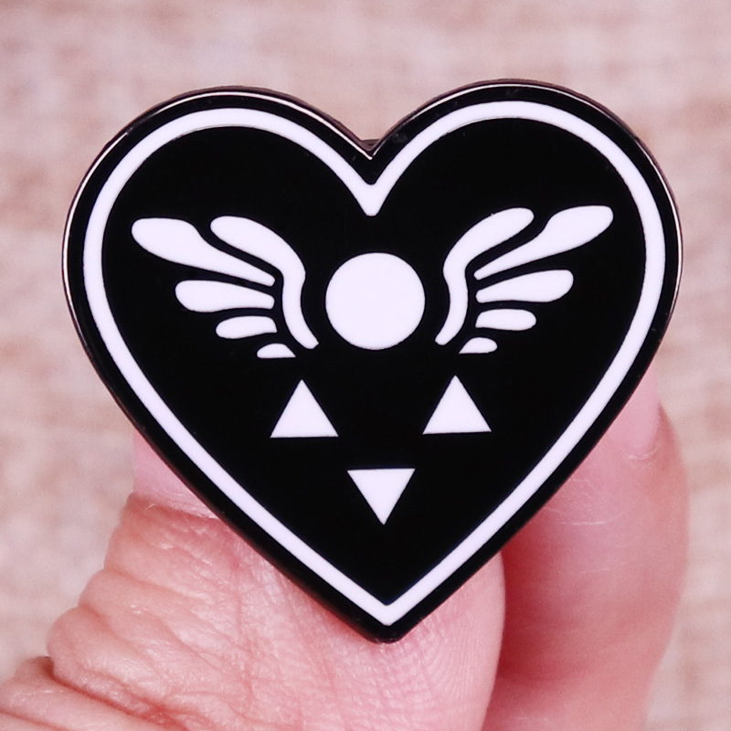 video game Undertale Delta rune Symbol enamel pin heart badge brooch ...