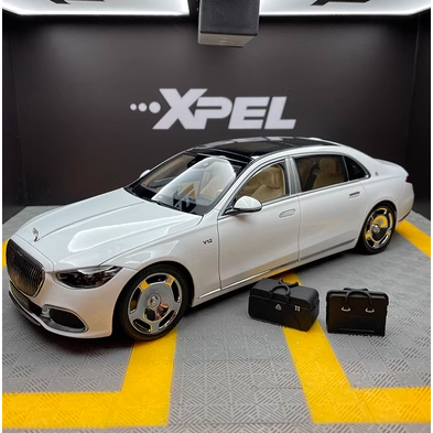 AR Realistic Mercedes Benz S680 Maybach W223 Rear Wheel Steerable 1/18 ...