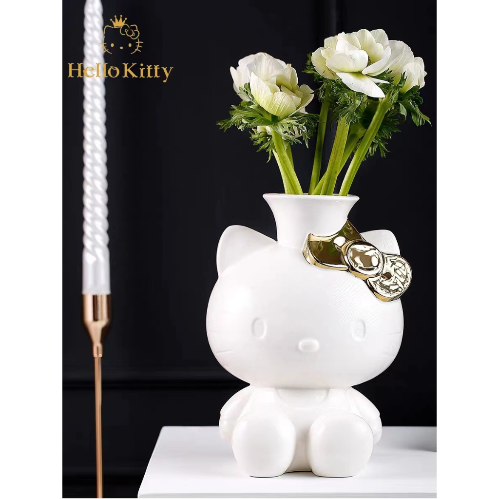 Sanrio Limited edition Hello Kitty princess ceramic vase for home ...