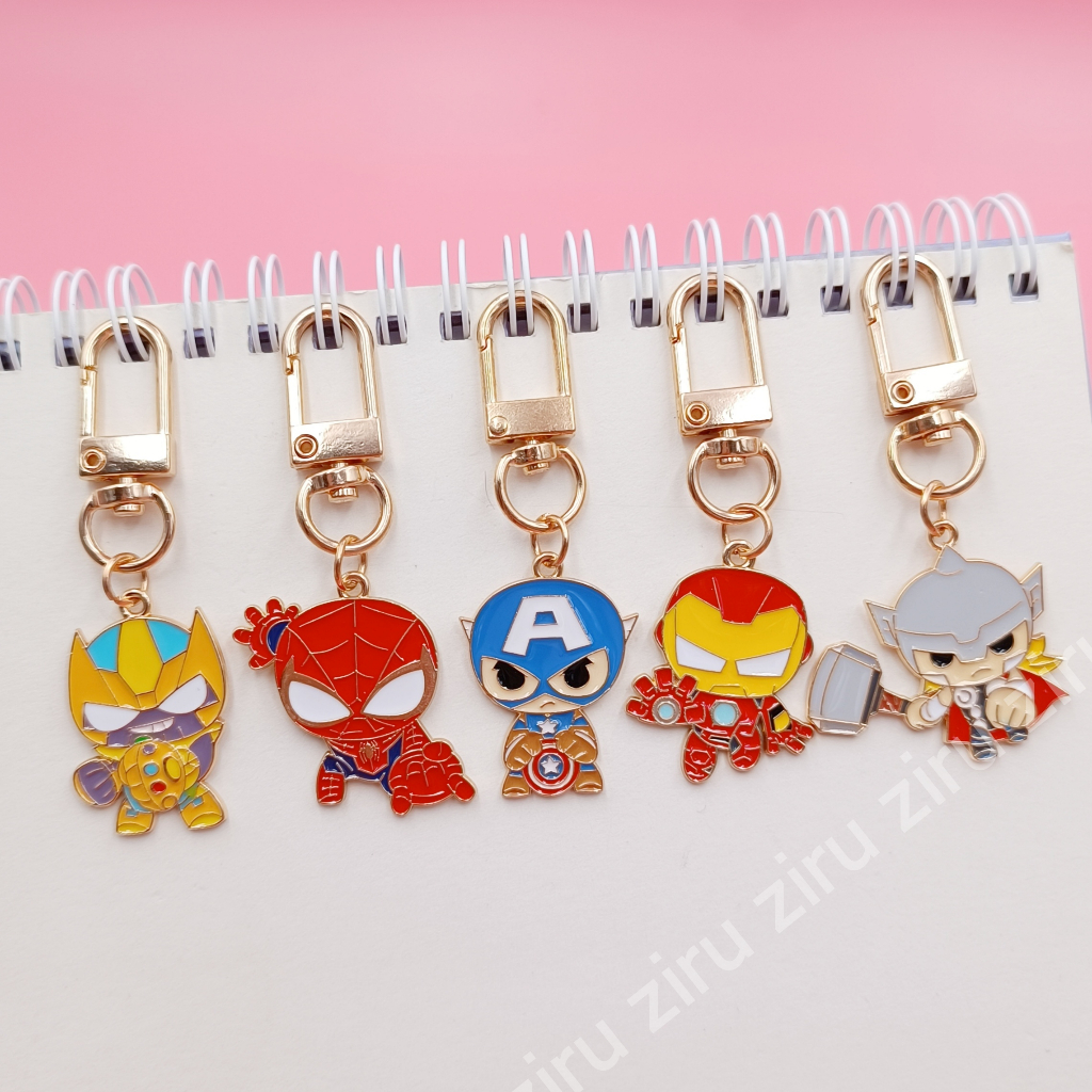 Cartoon Superhero Keychain Batman Spiderman Cartoon Pendant Marvel ...