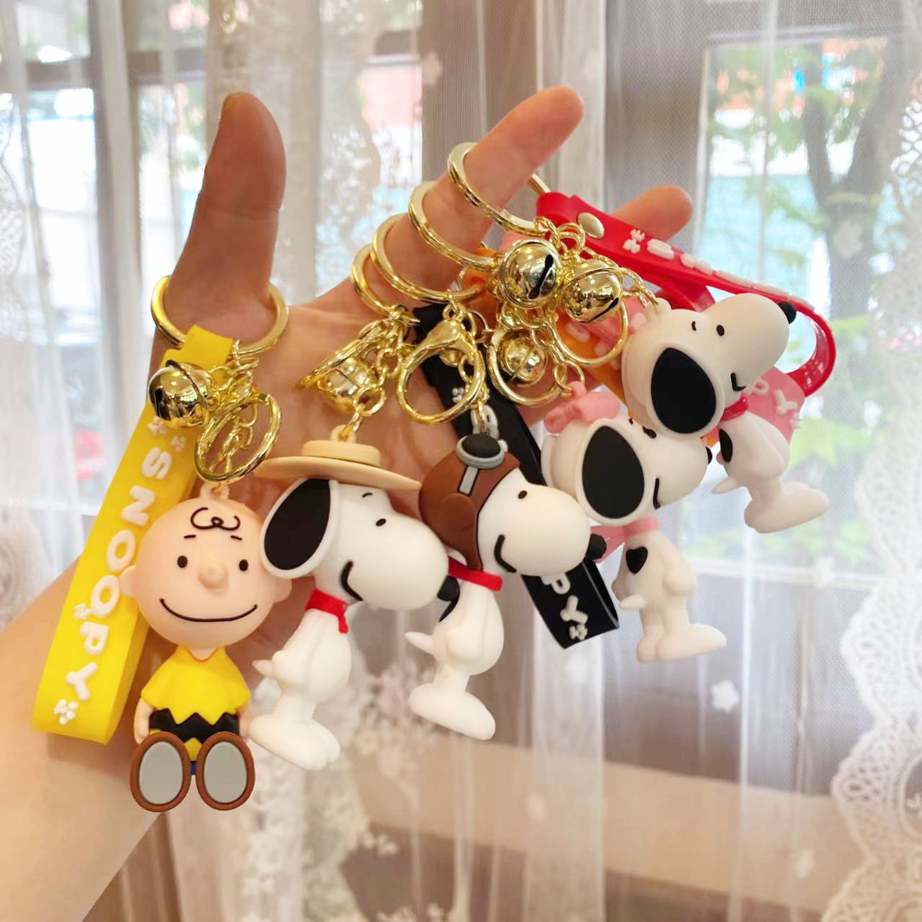 Peanuts Charlie Brown Snoopy Cartoon Keychain Creative Car Key Chain ...