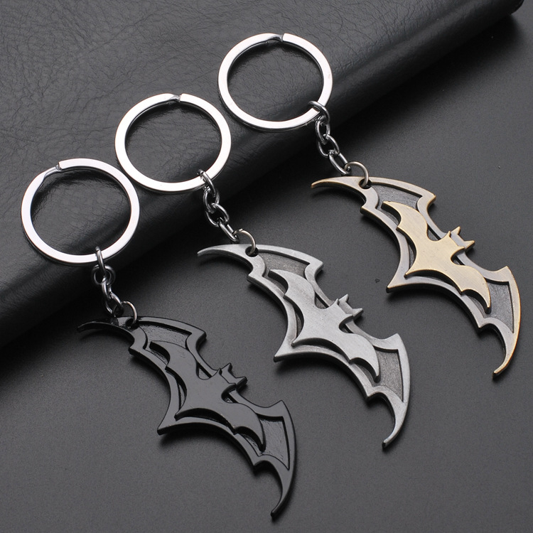 1Pcs Avengers union Batman logo Superman Keychain pendant Batman key ...