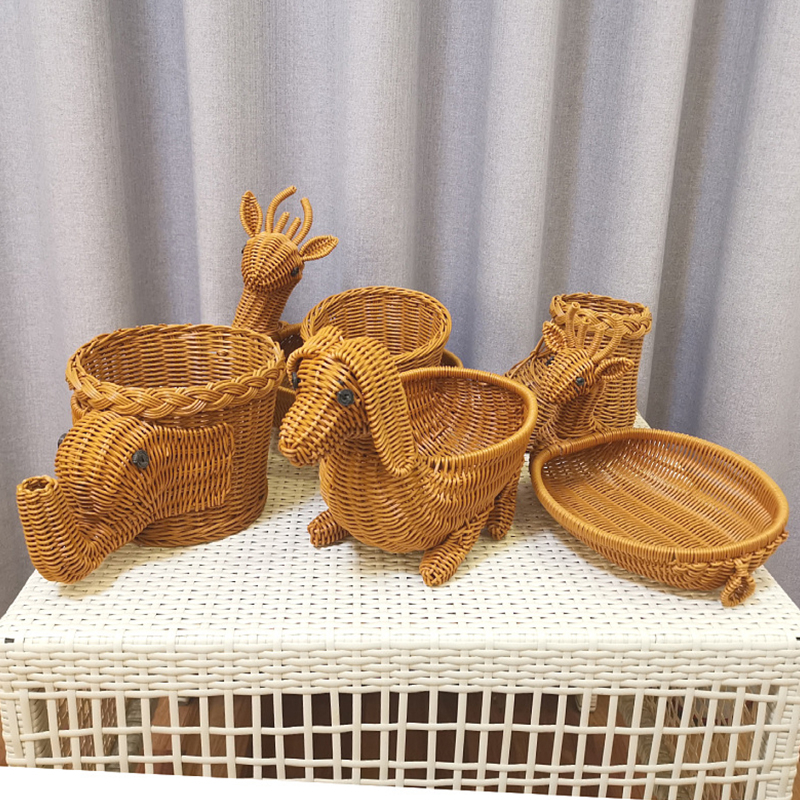 Rattan Storage Basket Animal Shaped Living Room Coffee Table Desktop ...