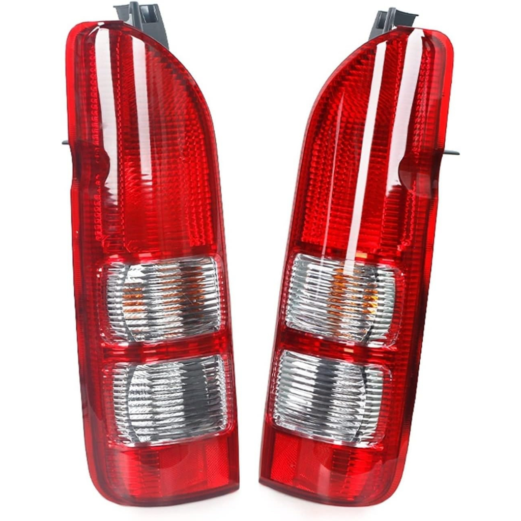 Hiace Tail light Tail lamp Toyota Hiace Commuter 2005-2013 Toyota HiAce ...