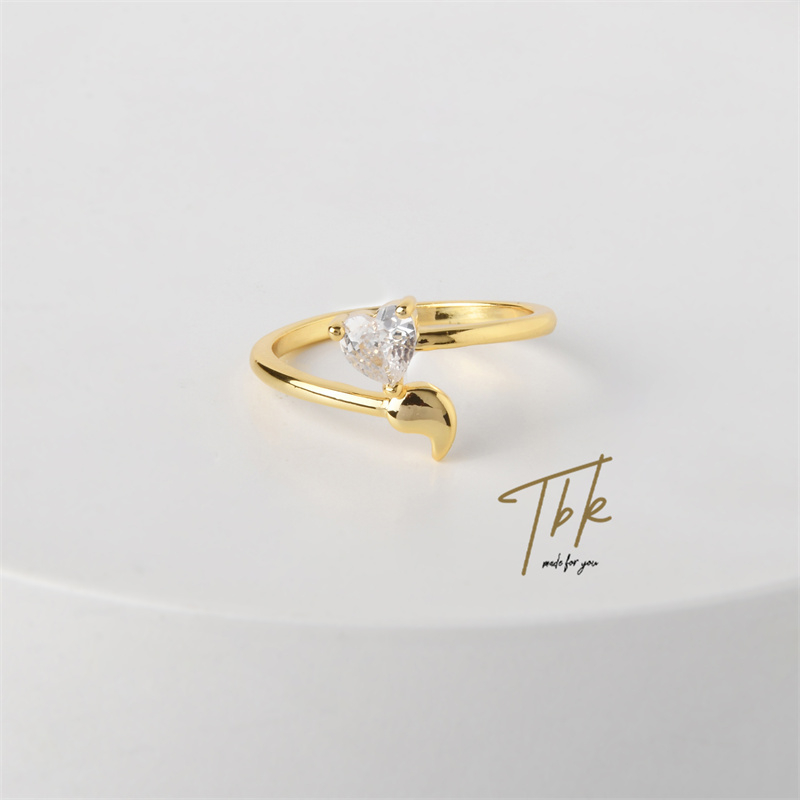 TBK 18K Gold Cubic Zirconia Heart Semicolon Ring for Women ...