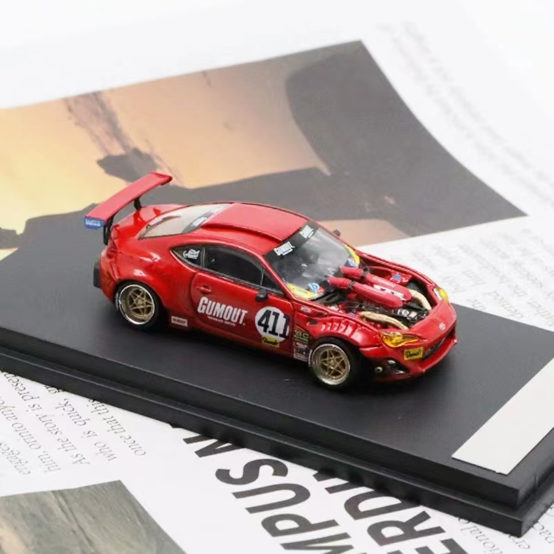DCM 1:64 Model Car GT4586 Alloy Sport Vehicle W/Engine Details- Fire ...