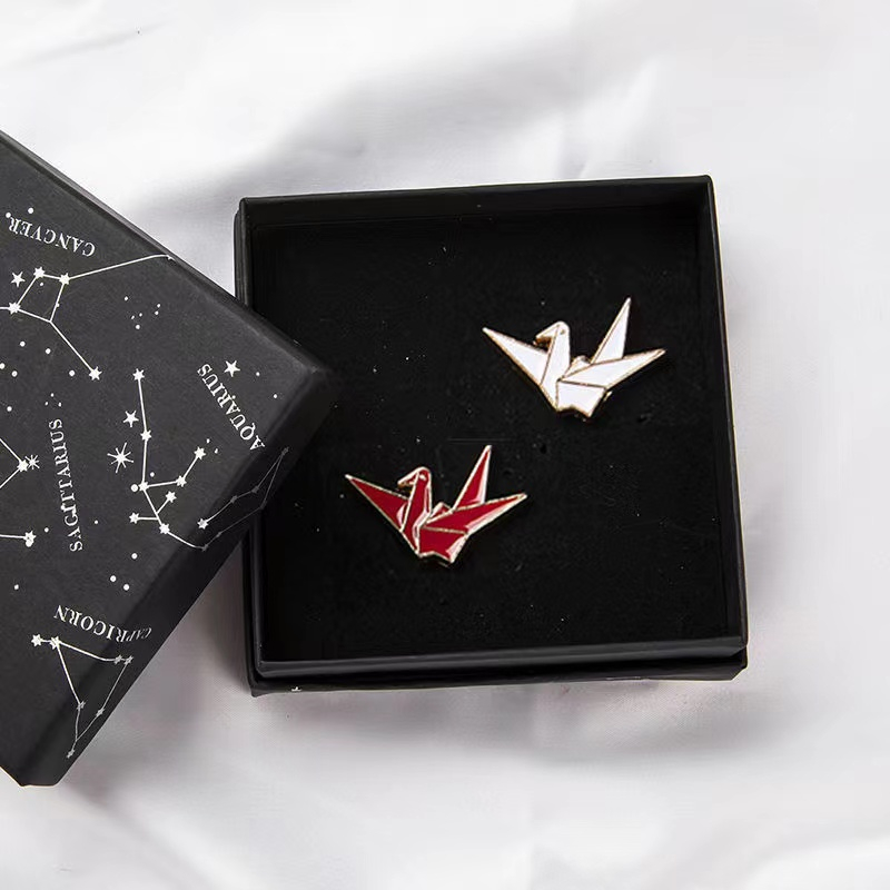 T Thousand Paper Crane Pin Cute Unique Brooch Jewelry Badge | Shopee ...