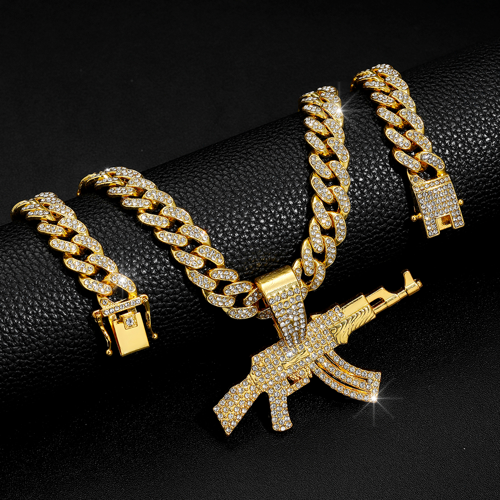 Men's cool three-dimensional pendant with rhinestones Cuba necklace ...