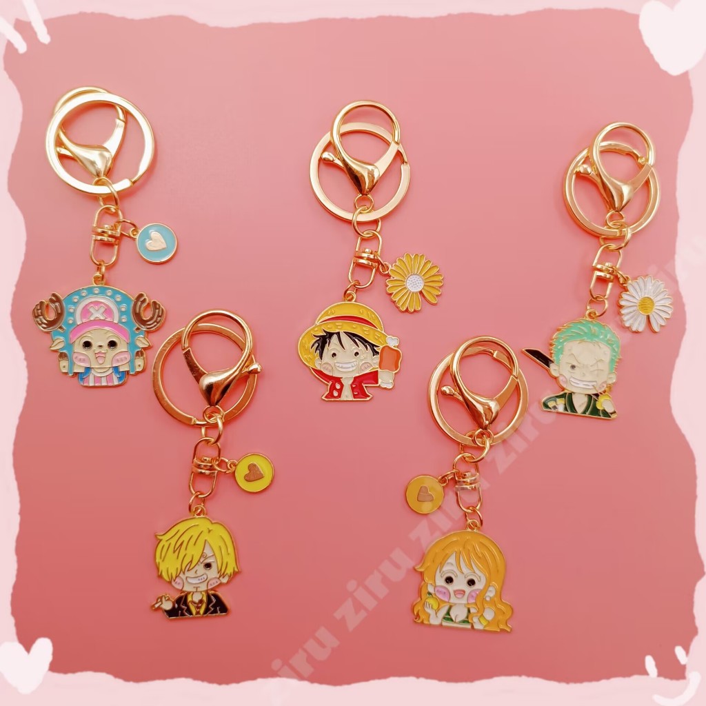 One Piece Anime Characters Keychains Luffy Roronoa Zoro Alloy Pendant ...