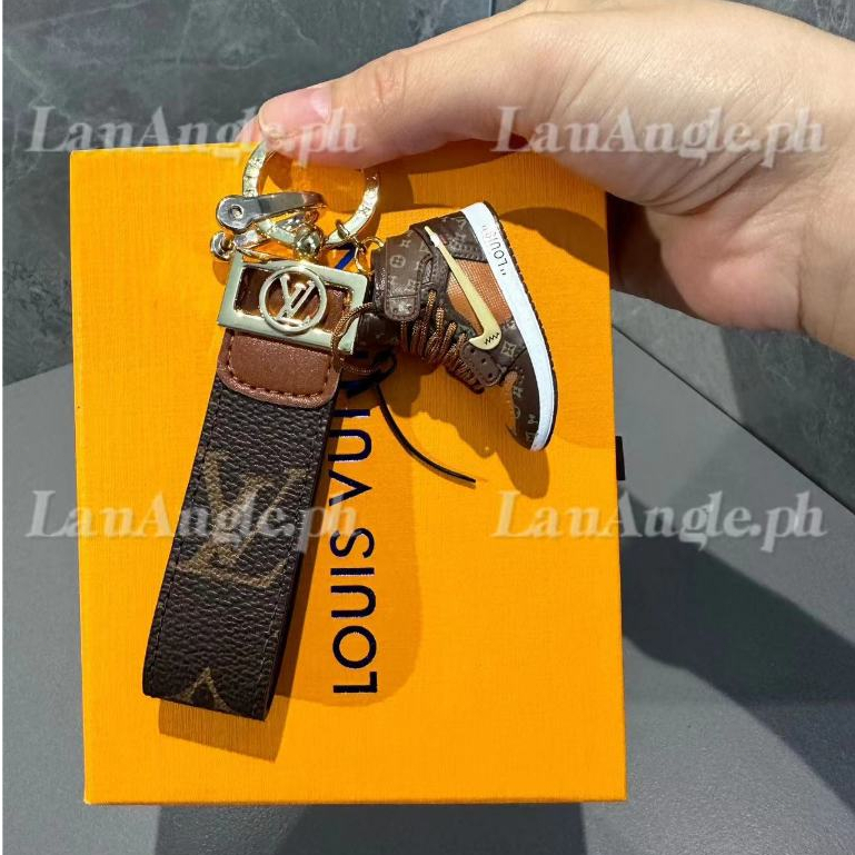 New Style Keychain Car Key A Shoes Leather Strip Premium VIP Gift Point ...
