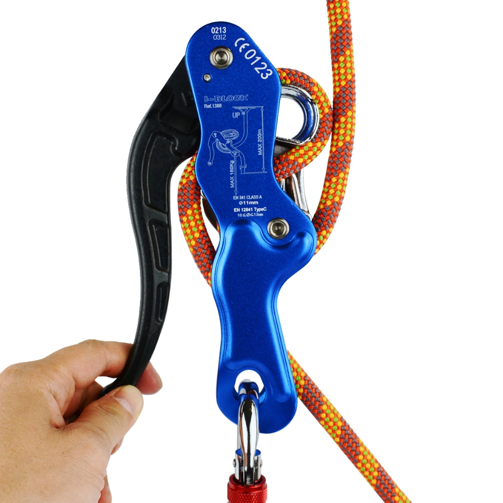 Self Braking Stop Descender for Fall Arrest Rescue Rappelling Work at ...