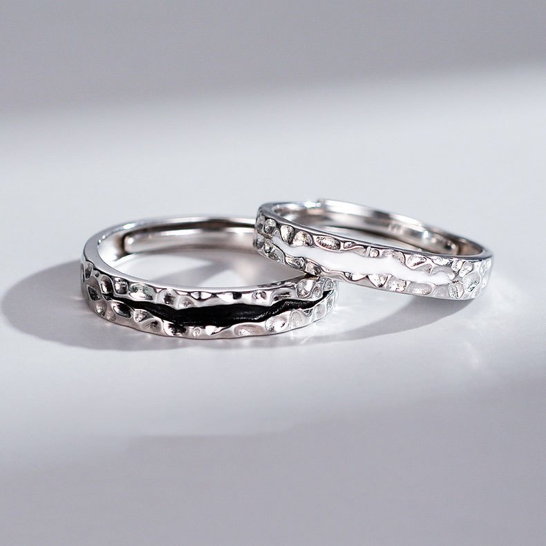 Enamel Black and White Stripe Pattern Couple Ring Retro Style Gulf ...