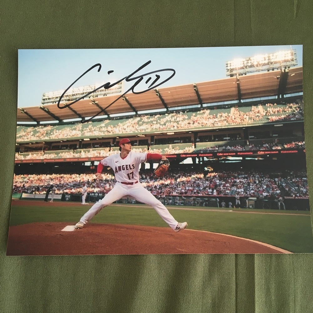 signed Ohtani Shohei autographed photo 7 inches k-pop | Shopee Philippines