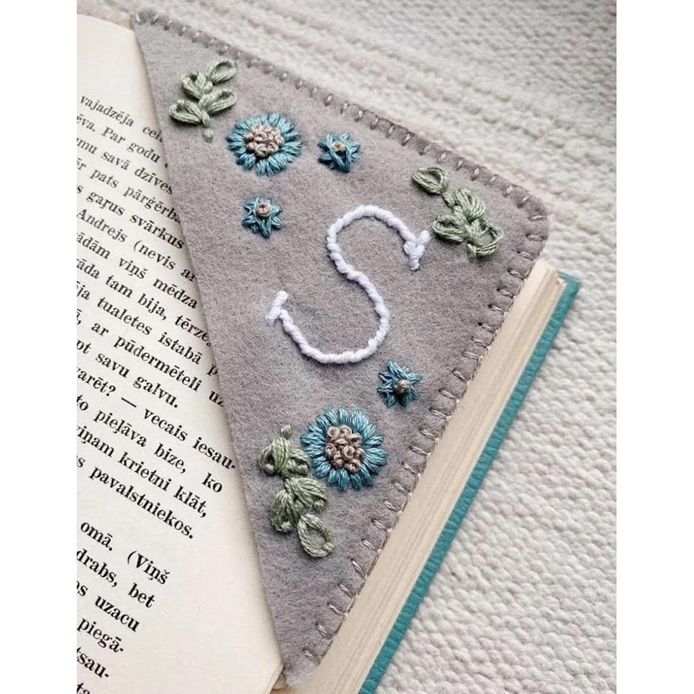 Personalized 26 Letters Handmade Embroidered Bookmark for Reading ...