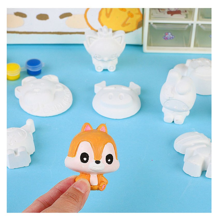 Diy diy Graffiti Plaster Doll Coloring Cute Cartoon Plaster Painting ...
