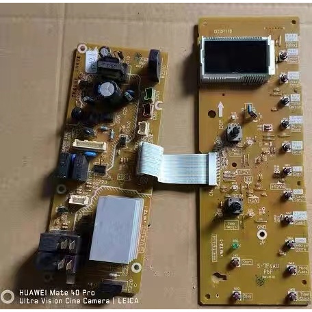 Disassembling the microwave oven motherboard S-7F4AU computer board S ...