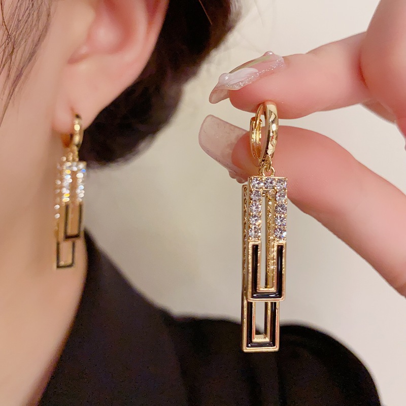 Korean Korean Geometric Square Full Diamond Earrings 2024 New Style ...