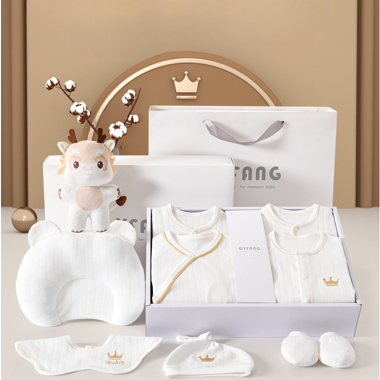 Newborn Baby Gift Set - Soft Cotton Baby Clothes, Gift-Ready, 0-9M ...