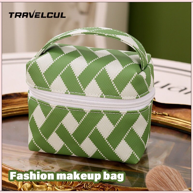 TRAVELCUL Cosmetic Bag Makeup Pouch Organizer Make Up Bag/Pouch Cosmetic Pouch Lipstick Bag ...