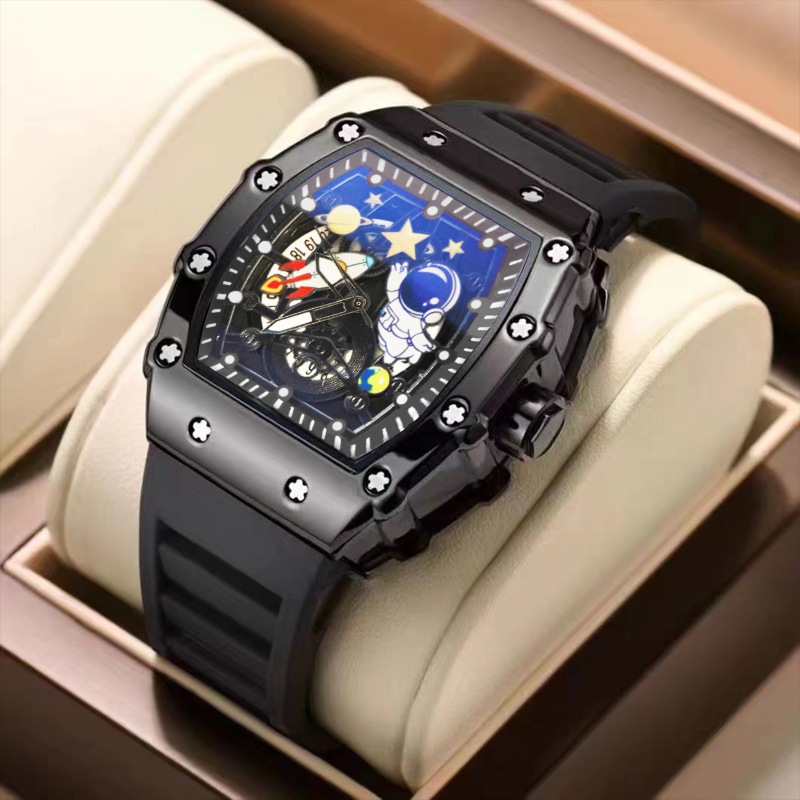 Astronaut Spaceman themed Barrel-shaped Men's Quartz Watch with ...