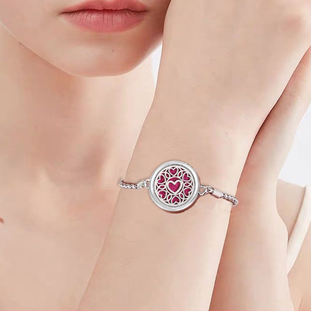 2024 Love Heart Aromatherapy Bracelet Bangle Adjustable Chain Diffuser Bracelet Women DIY Locket ...