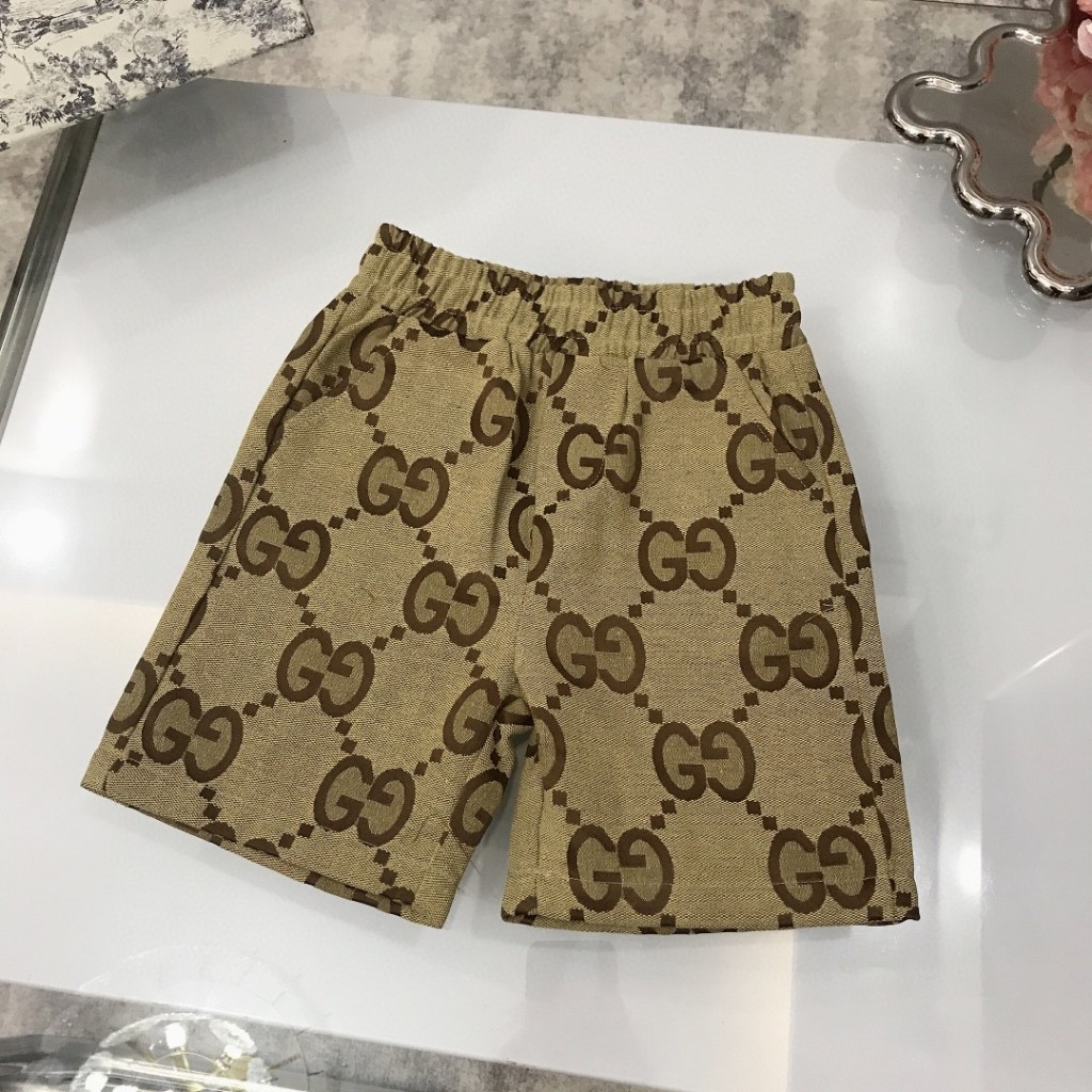Gu * CC New Style Fashion Shorts Men Women Same Style | Shopee Philippines