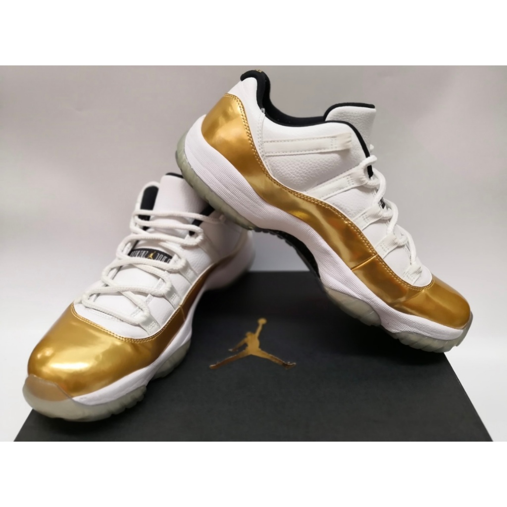 RDVC J9HB air jordan Air Jordan 11 Low Metallic Gold jordan casual ...