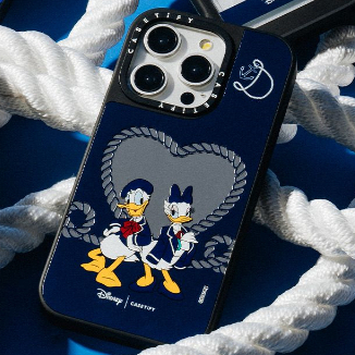 CASECASE X Disney Donald Duck & Daisy Couple Case Magnetic suction ...