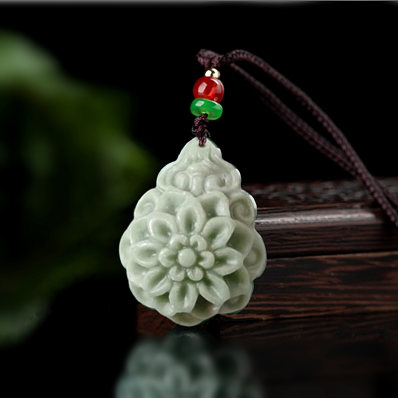 Natural Guizhou Cui jade Small Rose Pendant for Women's Four Seasons ...